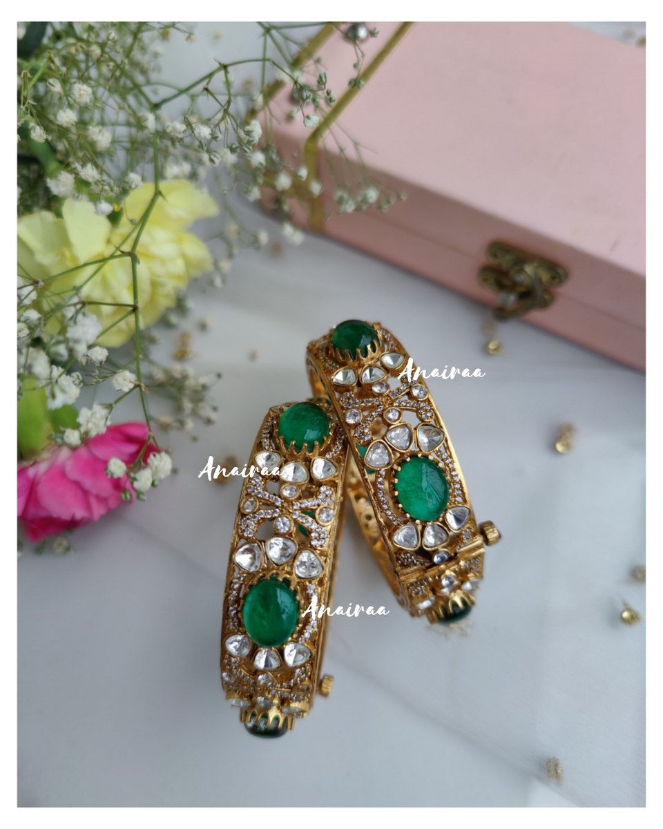 Emerald doublet Victorian bangles – anairaa