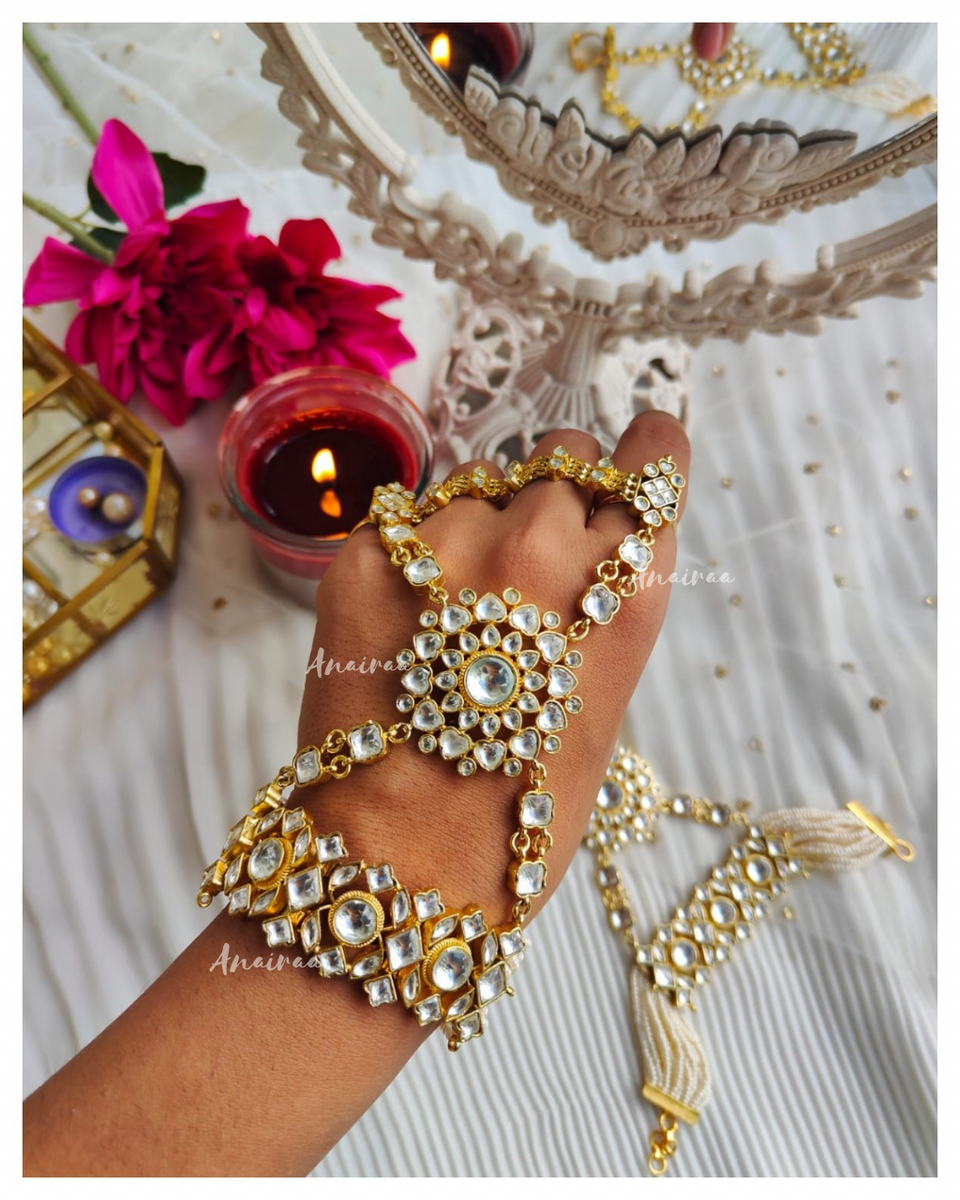 Paachi kundan hathpool – anairaa